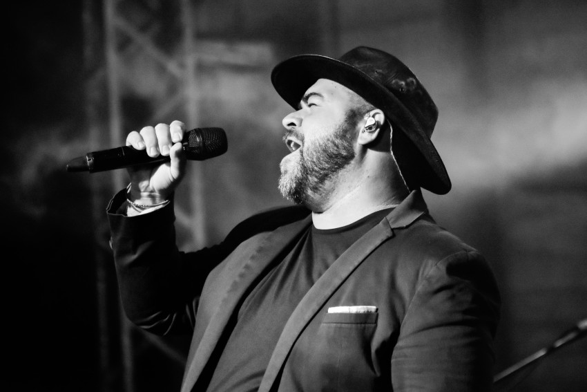 Una multitud disfrutó de la segunda noche de la Fiesta de Santos Vega y ...